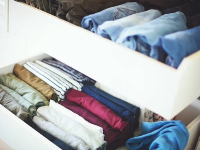 ABOUT – Fluff Fold & Prep