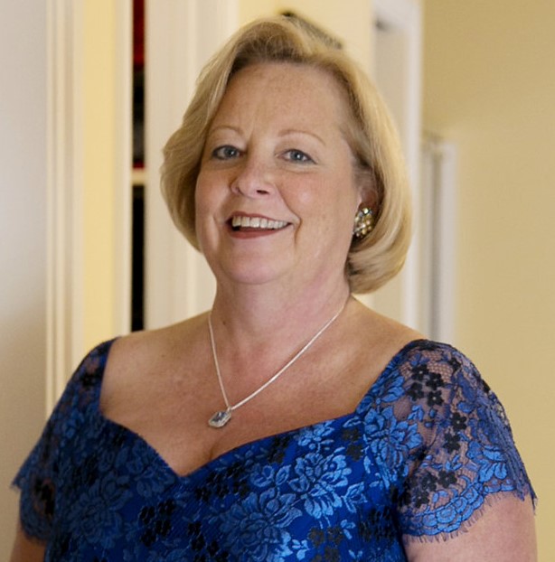 Team – Fluff Fold & Prep